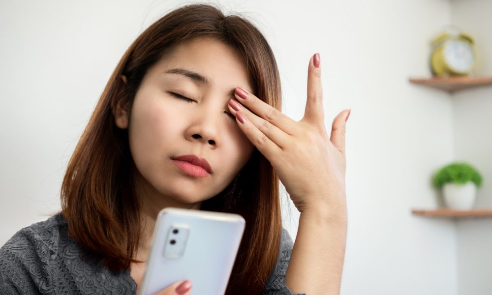 What are the effects of screen time on mental health?